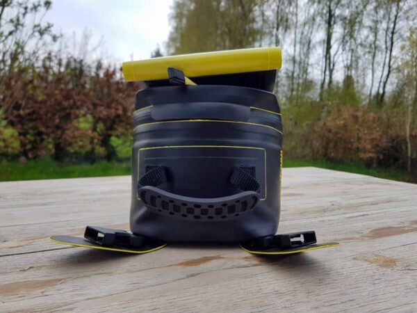 Review: Wolfman Luggage Enduro Tank Bag WP - advhoppers.eu